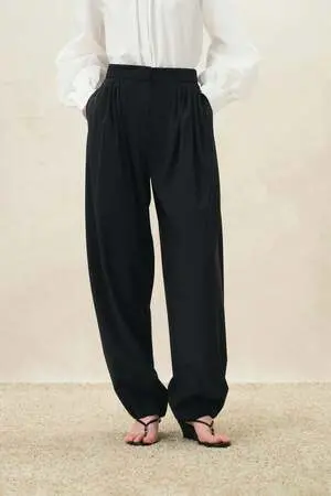 Fabrique Rio Drapey Balloon Wool Blend Trousers - Black