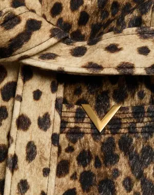 Valentino Garavani Jaguar Spots Printed Wool Cloth Coat With Fur Cuffs - Nude