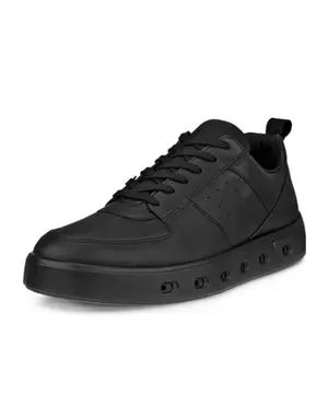 Ecco Laced Sneakers
