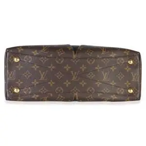 LOUIS VUITTON Monogram Canvas V Tote Mm