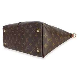 LOUIS VUITTON Monogram Canvas V Tote Mm