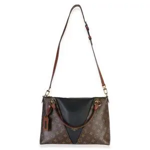LOUIS VUITTON Monogram Canvas V Tote Mm