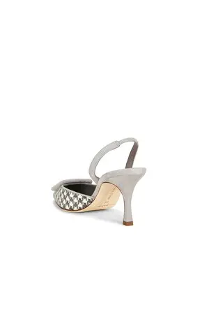 Manolo Blahnik Mayslibi 70 Wool Houndstooth Slingback Pumps - White & Light Grey
