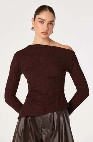 Astr The Label Miah Lace Off-shoulder Top Rust