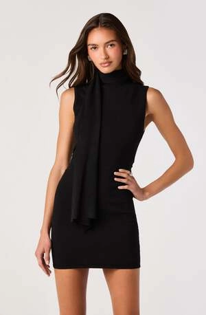 Astr The Label Annie Scarf Sweater Mini Dress - Black