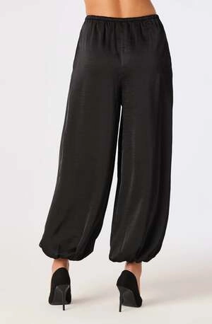 Astr The Label Satin Balloon Pants