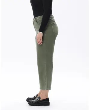 BAYEAS Mid Rise Stretch Straight Leg Jeans