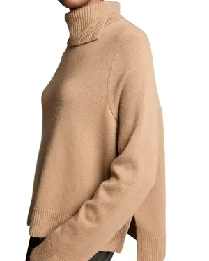 Vince Wool & Cashmere Turtleneck Sweater With Slits - Camel