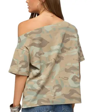 EDIKTED Miltah Camouflage Off-shoulder Top