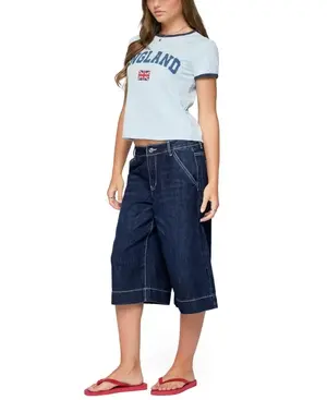 EDIKTED England Babe Graphic T-shirt