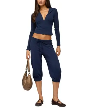EDIKTED Natashah Hooded Long Sleeve Top