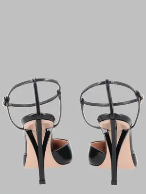 GIANVITO ROSSI Décolleté "nuit