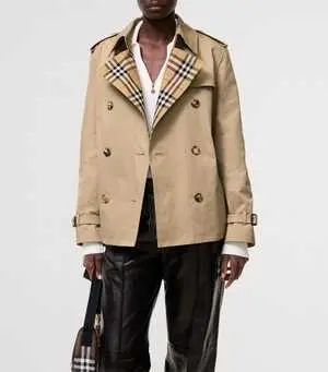 Burberry Gabardine Lakefield Trench Jacket