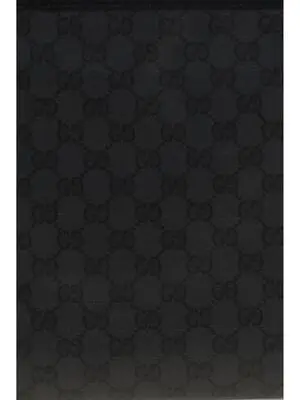 Gucci Medium Essence Classic Pouch