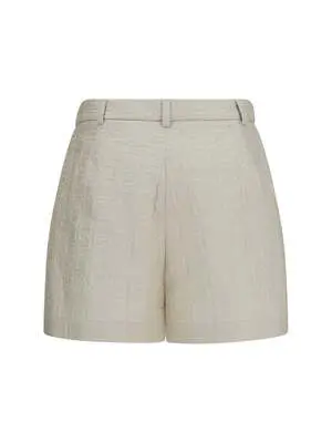 Moncler Logo Quilted Shorts - Cream