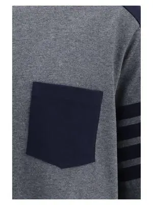Thom Browne Colorblock T-shirt With 4-bar Detail - Gray