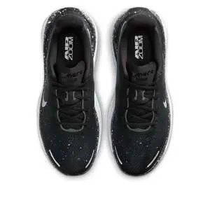 Nike Zoom Vomero Sneakers