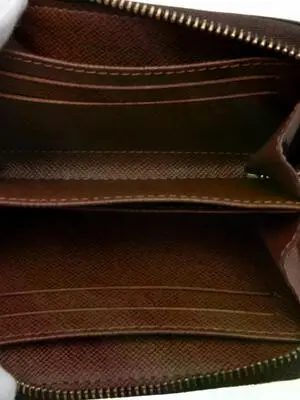 LOUIS VUITTON 2021 Monogram Zippy Purse Coin Pouch