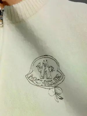 Moncler Logo Embroidered Zip-up Cardigan - Neutrals