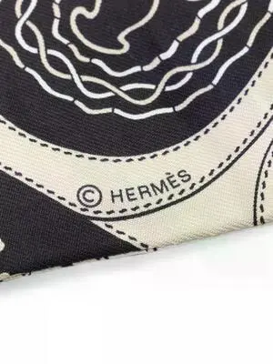 Hermès 2010s Festival Des Amazones Twilly Scarf