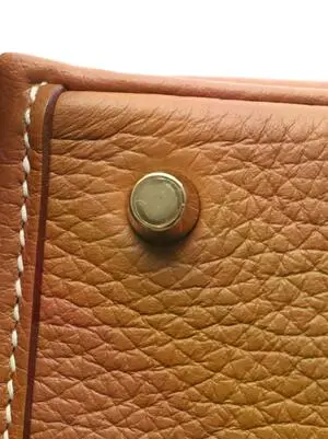 Hermès Mini Lindy Shoulder Bag - Brown