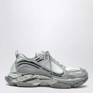 Balenciaga Balenciaga Triple S 2 Gradient Sneakers Gray