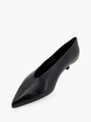 AeydĒ Clara Leather Decollete