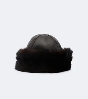 Nour Hammour Dallen Leather And Shearling Hat - Brown