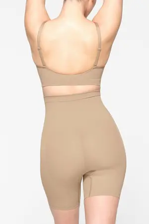 SKIMS Shaping Shorts