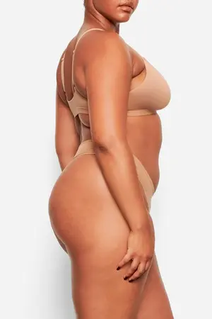 SKIMS Triangle Bra