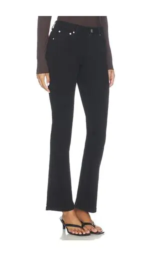 MORE TO COME Genova Denim Jean