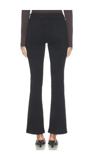MORE TO COME Genova Denim Jean