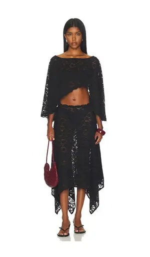 Tularosa Lacelle Cape