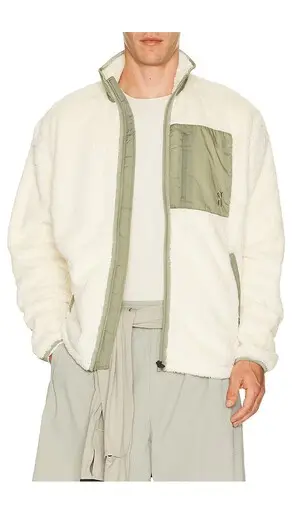 On Ascent Fleece Jacket In Cream - Chantilly