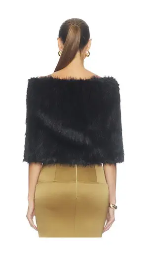 NONCHALANT LABEL Pascale Faux Fur Shawl