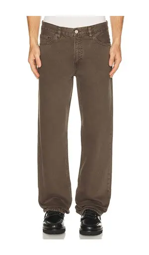 FRAME Relaxed Jean In Brown - Brownstone