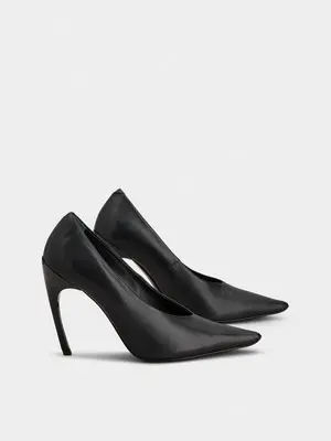 ROGER VIVIER Choc Pumps In Leather