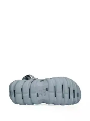 CROCS Echo Slip-on Mules