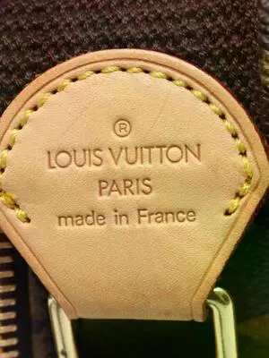 LOUIS VUITTON 2005 Pm Monogram Reporter Shoulder Bag