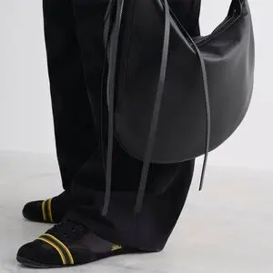Fendi Oyster Large - Black