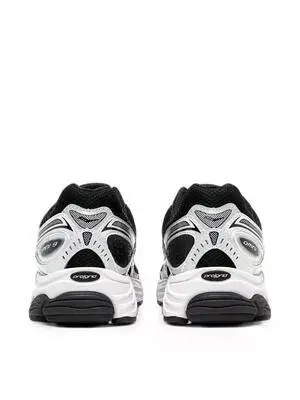 Saucony Omni 9 Sneakers