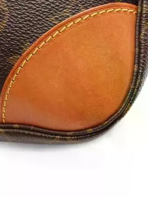LOUIS VUITTON 1990 Pm Boulogne Monogram Shoulder Bag