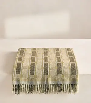 SOHO HOME Wool-silk Bordain Throw - Neutral