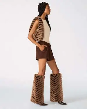 Steve Madden Icon Boot & Saga Faux Fur Bag Bundle
