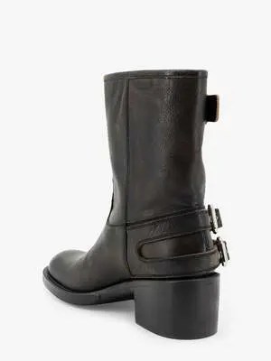 Chloé Dakota Calfskin Boots