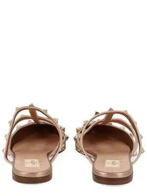 Valentino Garavani Mule Rockstud - Pink