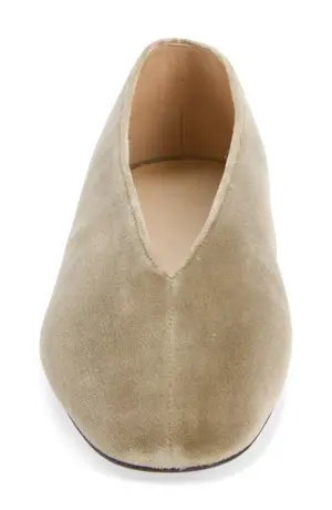 Le Monde Beryl Olympia Velveteen Slipper