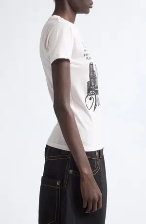 Vaquera Call Me Graphic T-shirt
