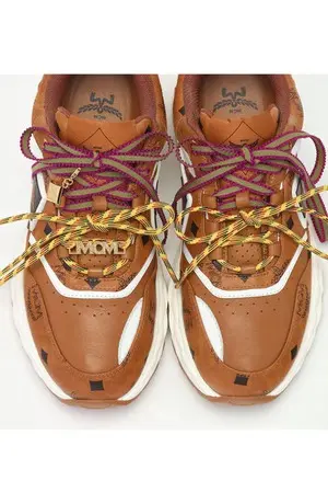 Mcm Shoelaces And Charms Set