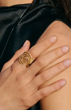 RETRO CHIC Eternal Spiral Small Ring